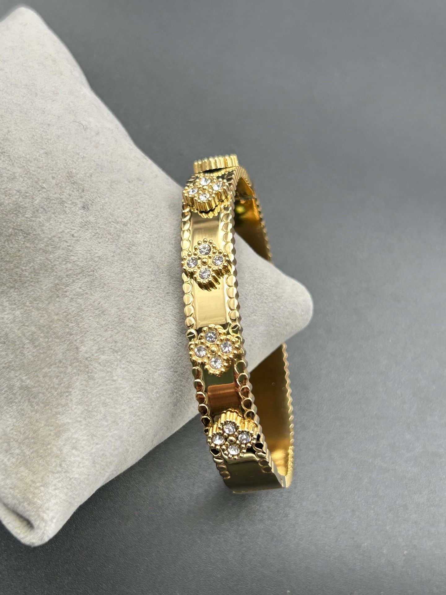 Çelik Kelepçe // KELEPCE-2544 | En Uygun Fiyatlarla lujoaksesuar.com'da